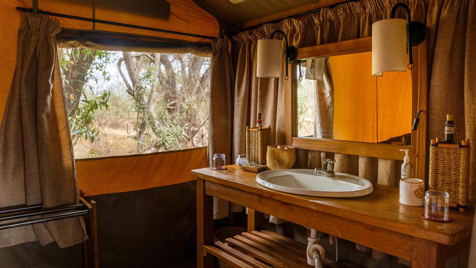 Amboseli Camp – Porini Camps